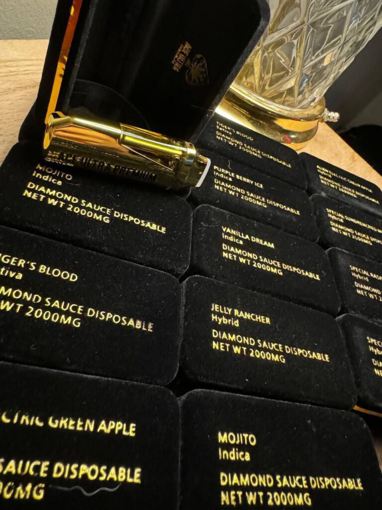 Buy Ace Ultra Premium 2G Disposable - THC Disposable Vapes